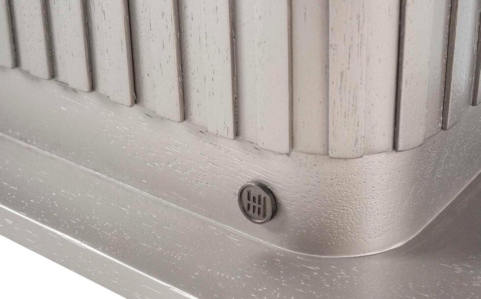 GEM CONSOLE 101 (STONE TOP) | Adriana Hoyos | Worldwide