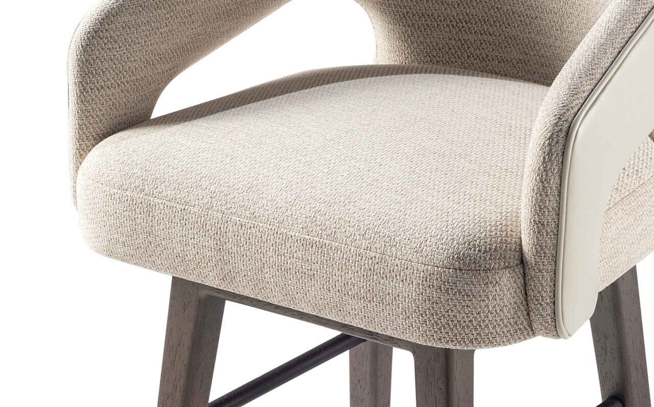 GALAPAGOS BAR STOOL 200 (SWIVEL) | Adriana Hoyos | Worldwide