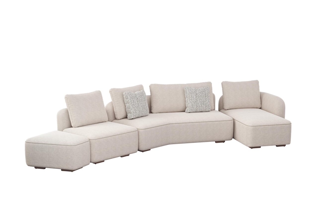 GEM SECTIONAL | Adriana Hoyos | Worldwide